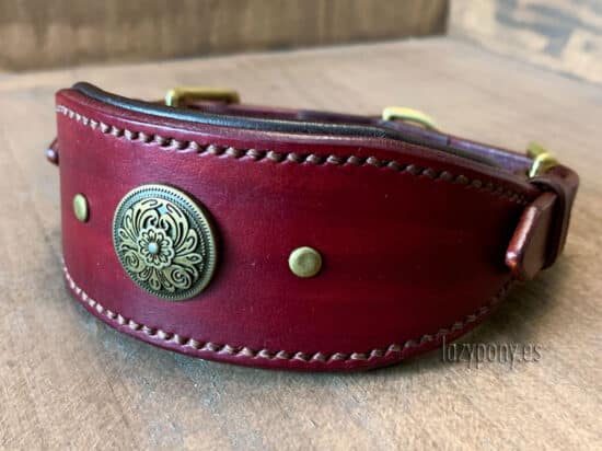 Handcrafted hound dog collar Cambridge